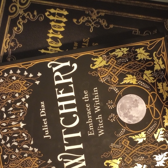 book | Other | Books Witchery By Juliet Diaz Witchcraft By Anastasia ...